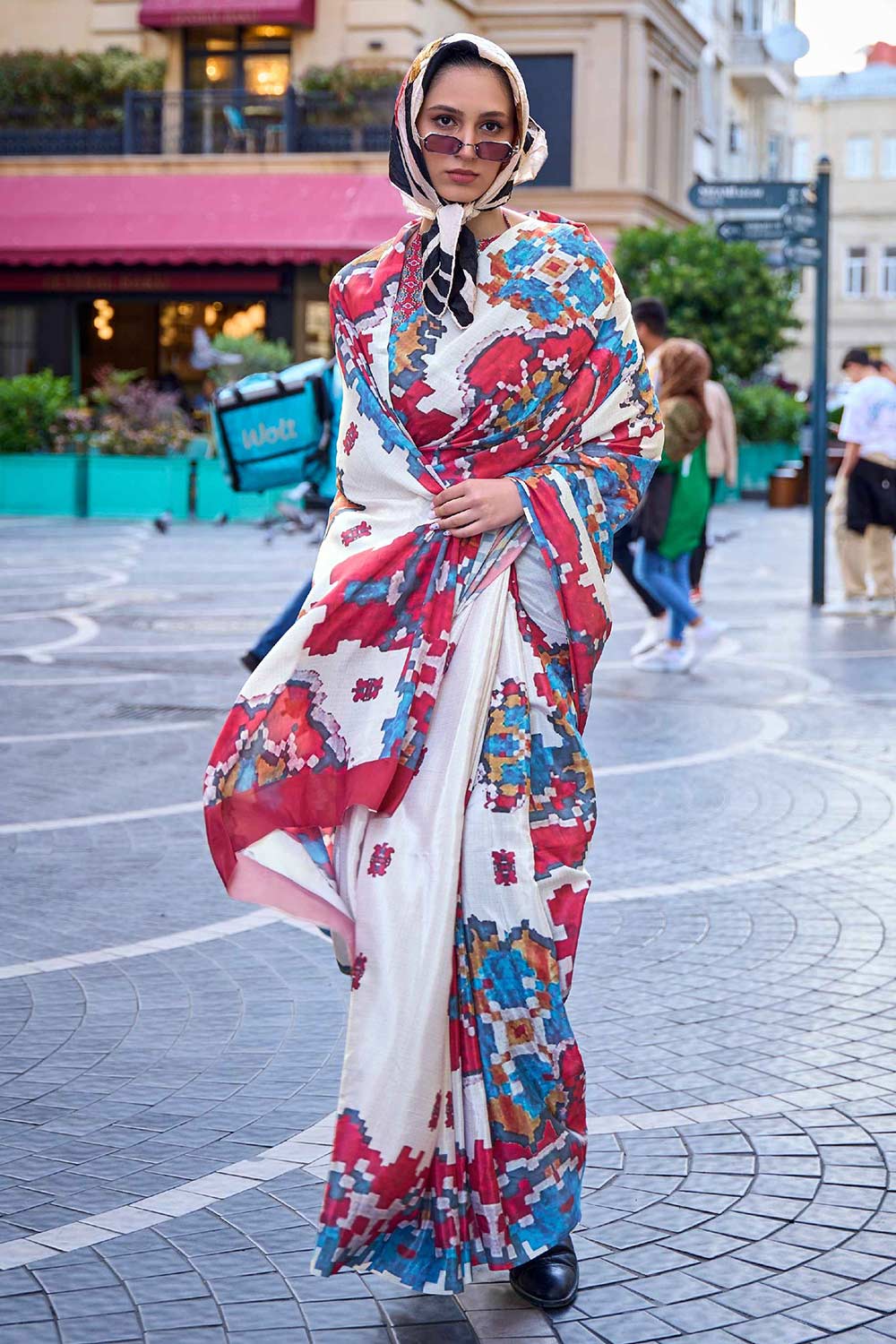 Buy Kriss White Floral One Minute Saree Online - One Minute Saree – ONE MINUTE SAREE